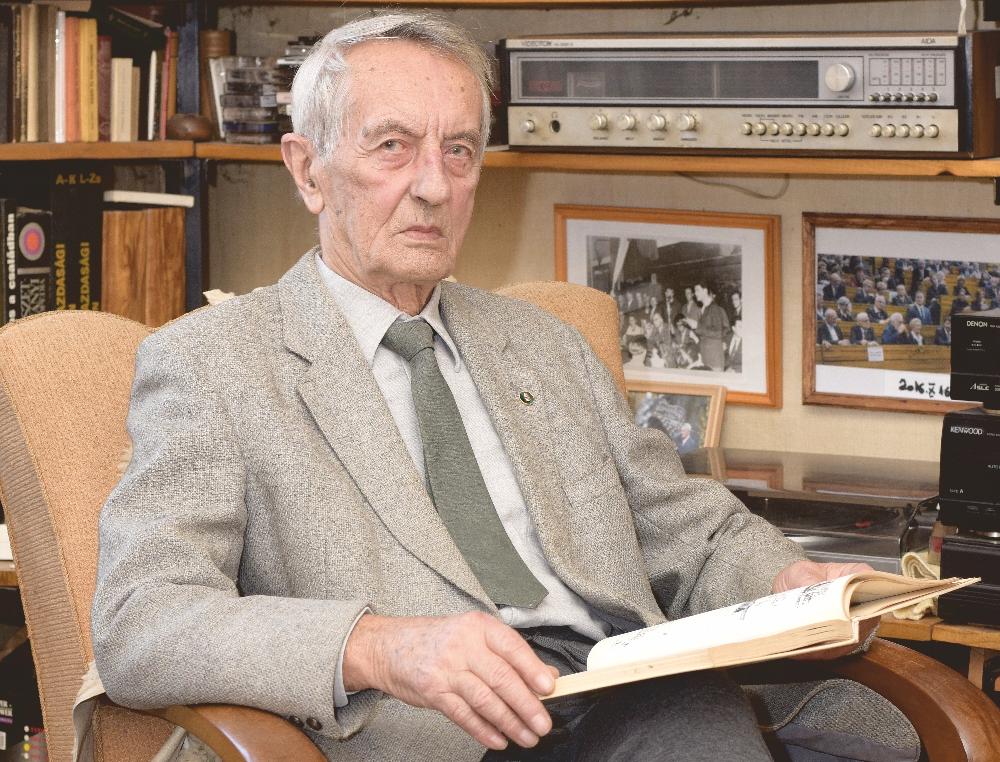 Dr. Kiss Tamás: 1956-ban mindenki lelkes volt, az egész ország egy ...